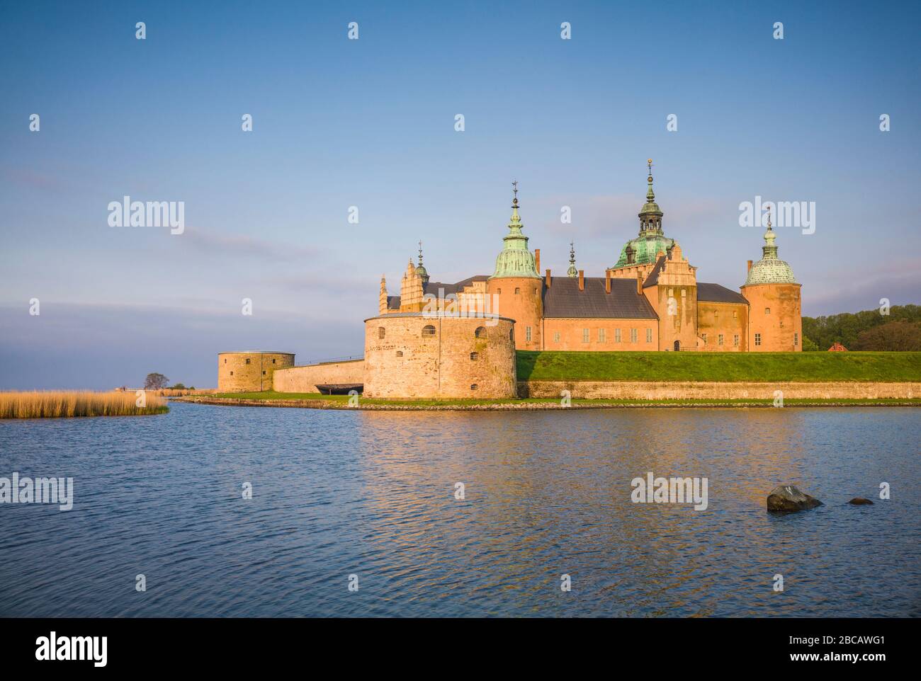 Sweden, Southeast Sweden, Kalmar, Kalmar Slott castle, dawn Stock Photo ...