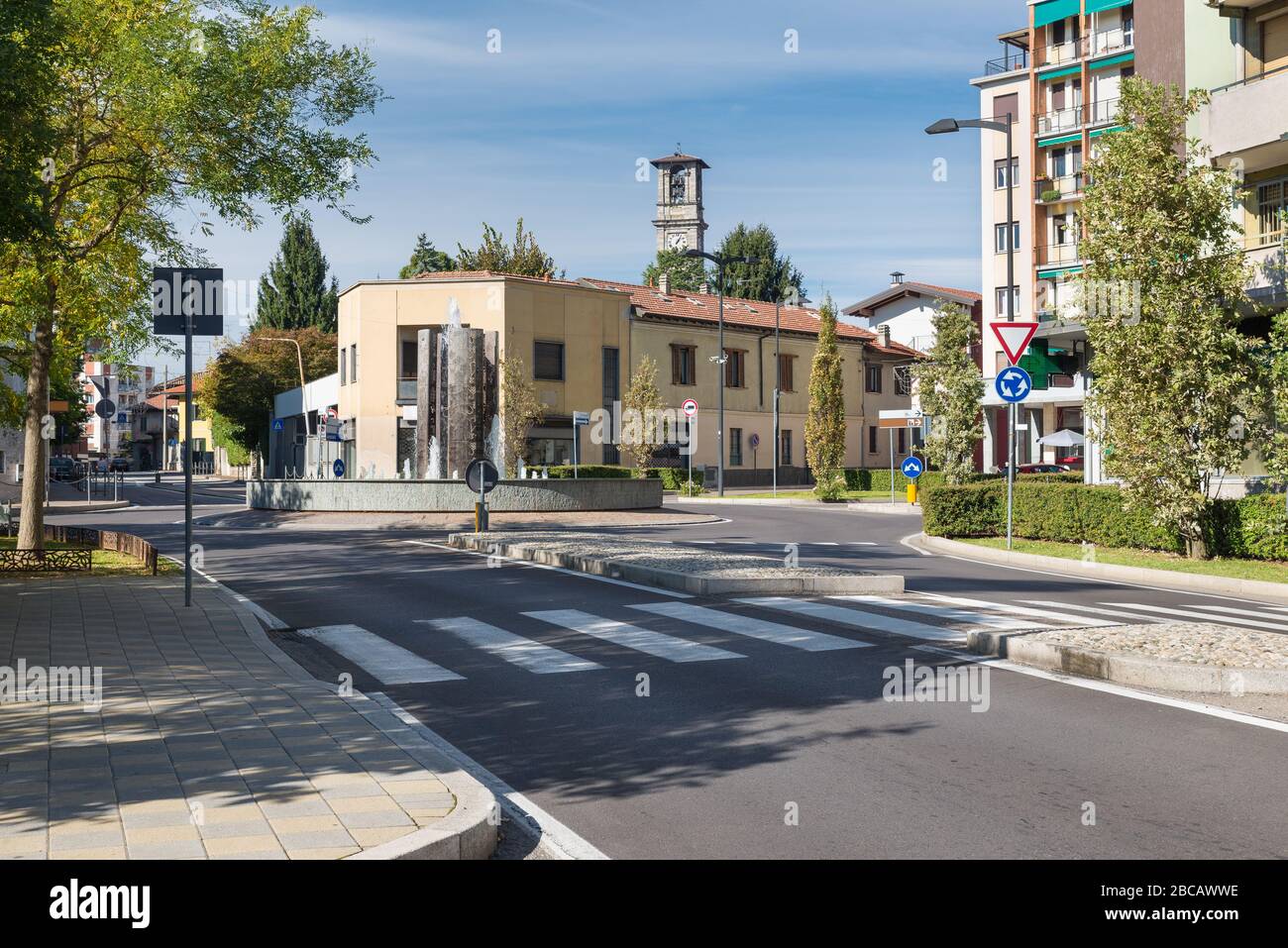 Traffic roundabout in a typical Italian town. Somma Lombardo Stock ...