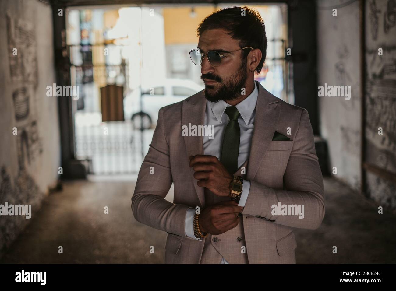 Fixing sleeve hi-res stock photography and images - Alamy