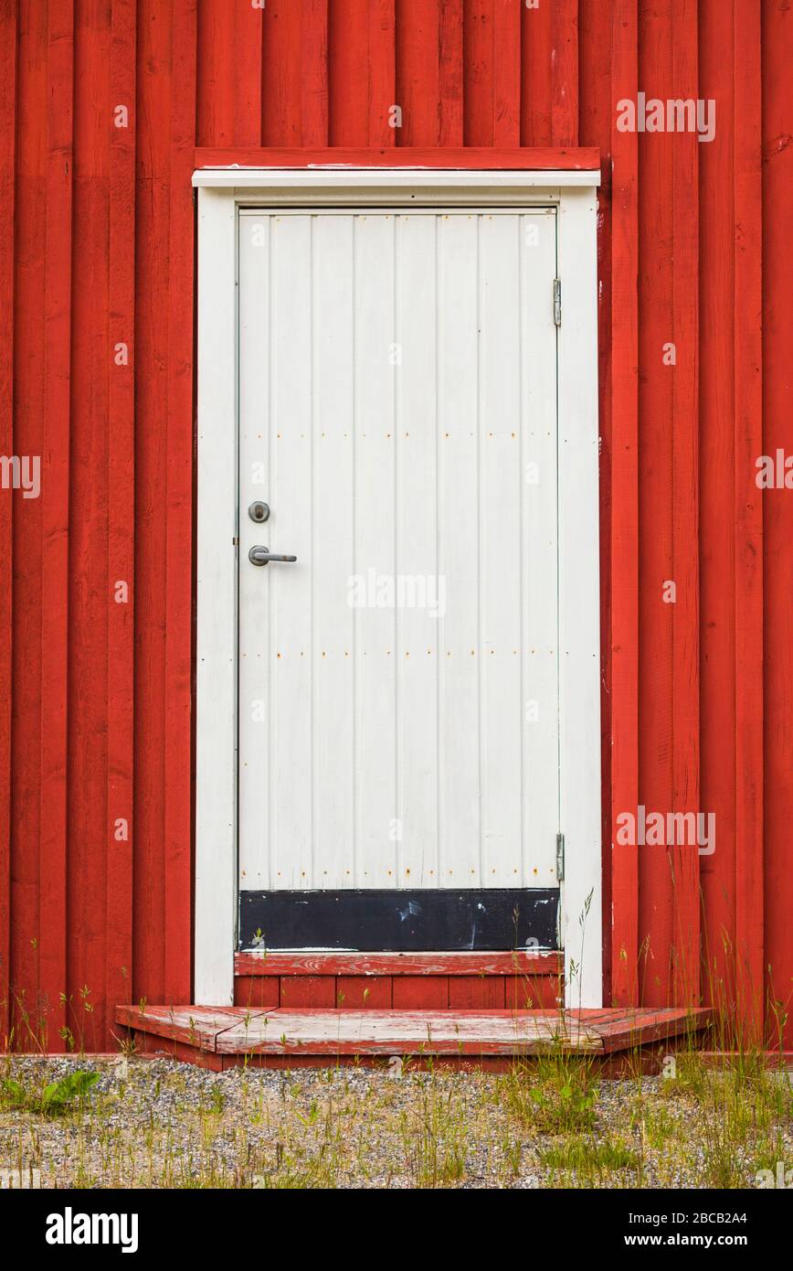 Fishing shack door hi-res stock photography and images - Alamy