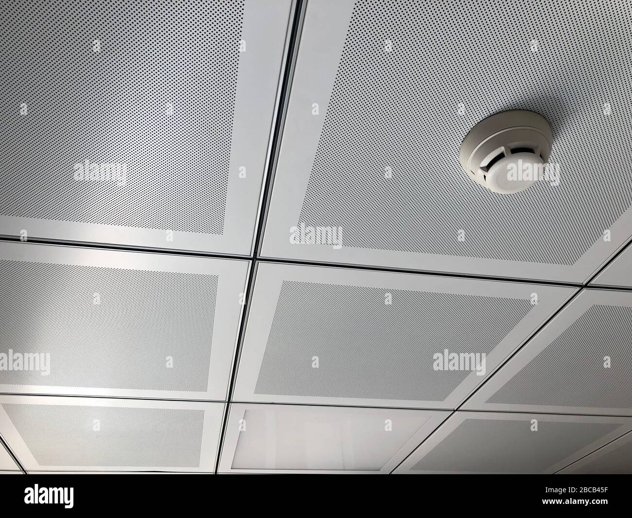 False ceiling hi-res stock photography and images - Alamy