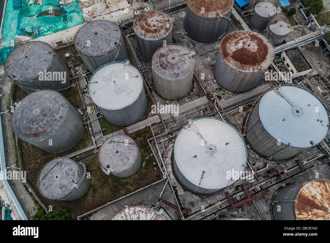 Aerial view of the pipelines and storage tanks Stock Photo - Alamy