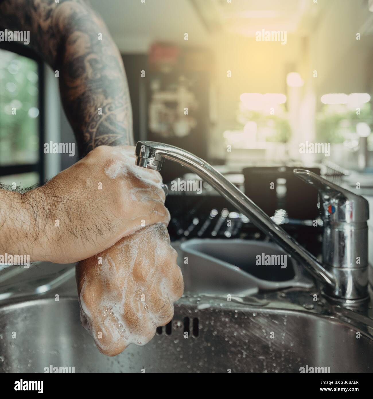 Foam hand hi-res stock photography and images - Alamy