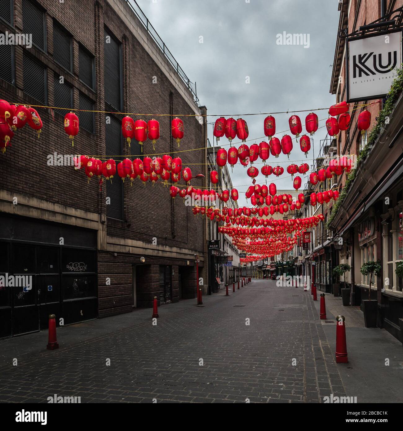 Deserted China Town in London during the coronavirus pandemic health ...