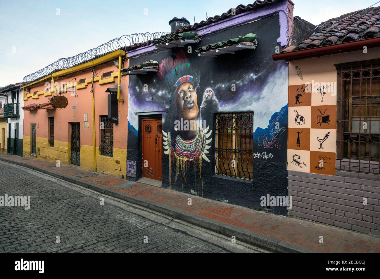 Graffiti and street art in bogota hi-res stock photography and images ...