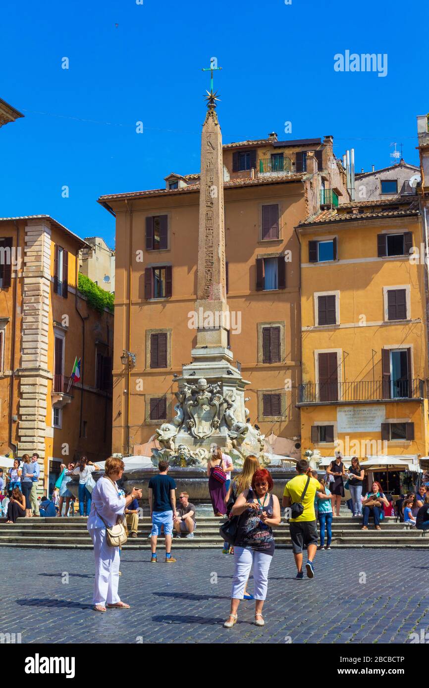 The Piazza della Rotonda is a piazza (city square) in Rome, Italy,seen ...