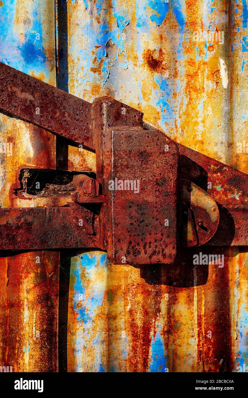 Old gate texture hi-res stock photography and images - Alamy