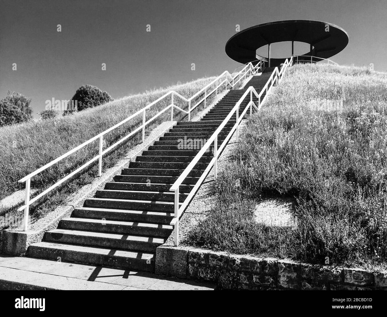 Monument otto lilienthal Black and White Stock Photos & Images - Alamy Monument otto lilienthal Black and White Stock Photos & Images - Alamy