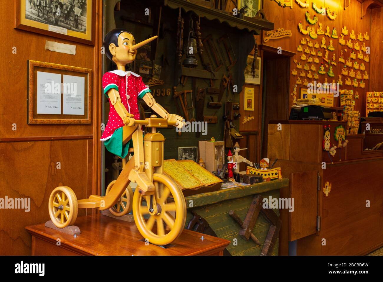Pinocchio shop in rome italy hi-res stock photography and images - Alamy
