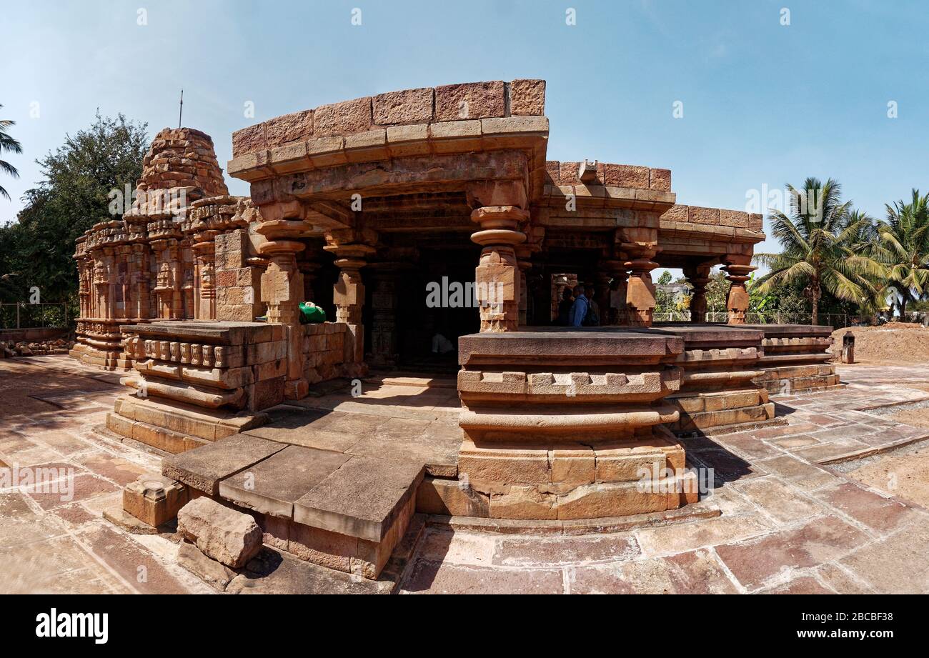 Ancient Banashankari temple Stock Photo - Alamy