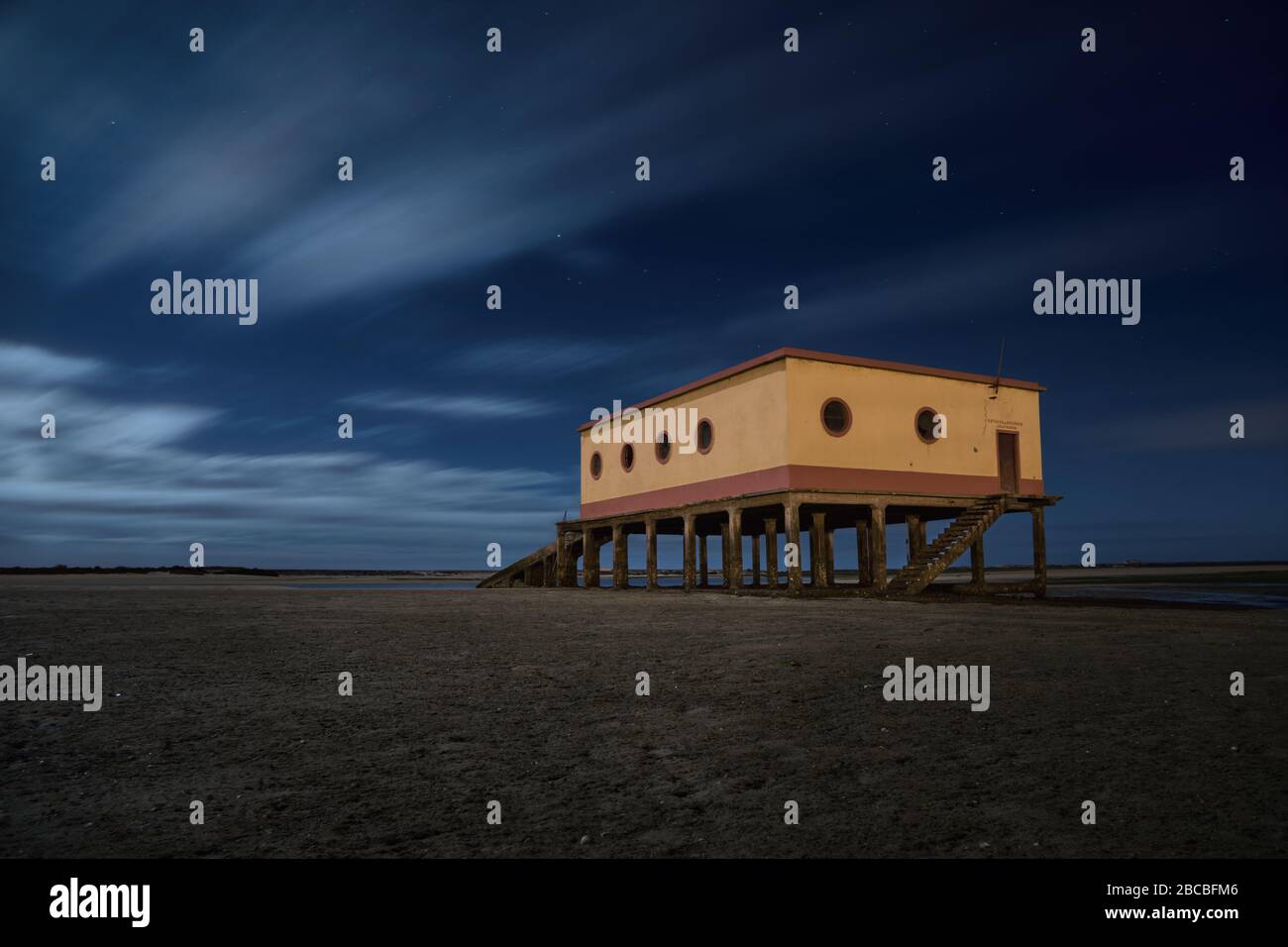 Fuseta portugal hi-res stock photography and images - Alamy