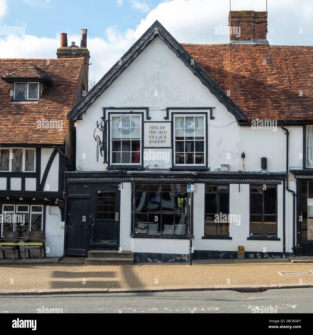 English restauant hi-res stock photography and images - Alamy