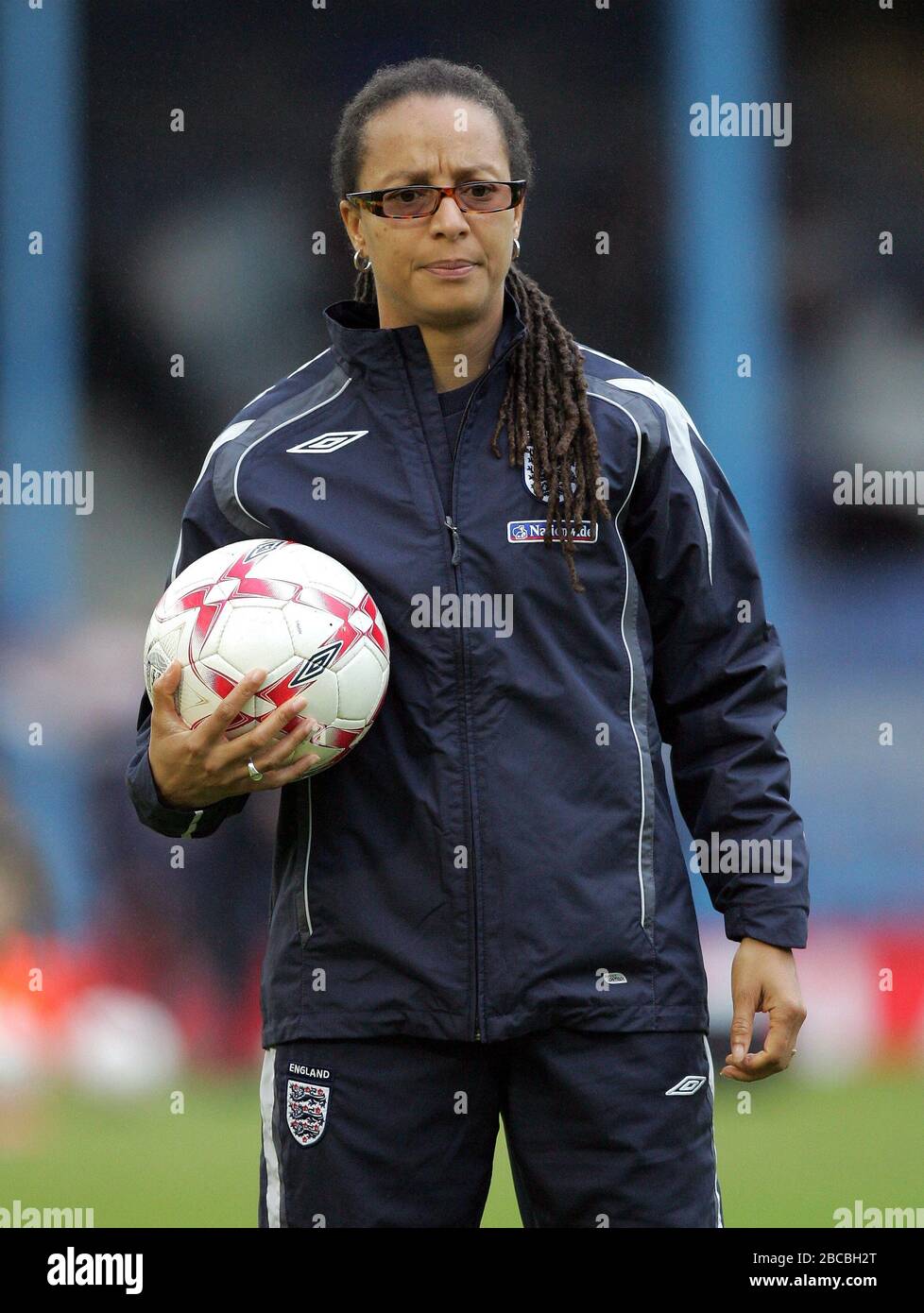 Women football england powell hi-res stock photography and images - Alamy