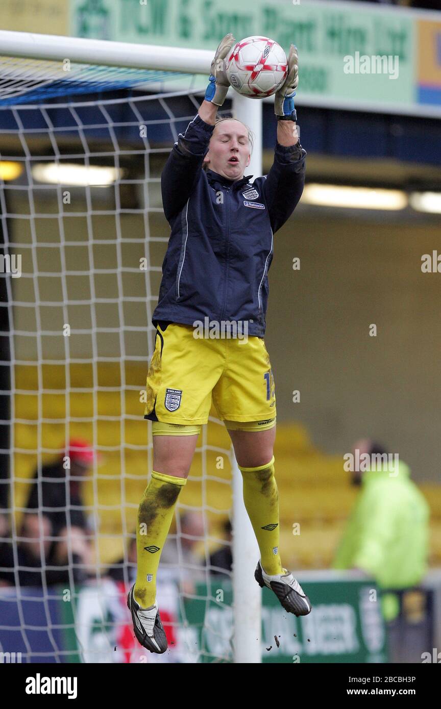 Siobhan chamberlain hi-res stock photography and images - Alamy