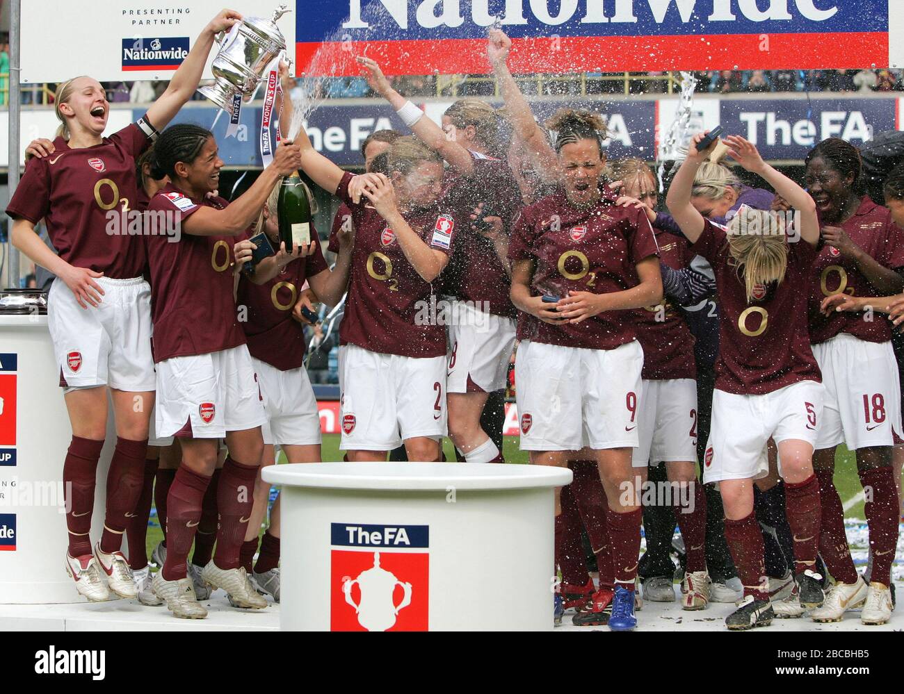 Celebrate victory on pitch hi-res stock photography and images - Alamy