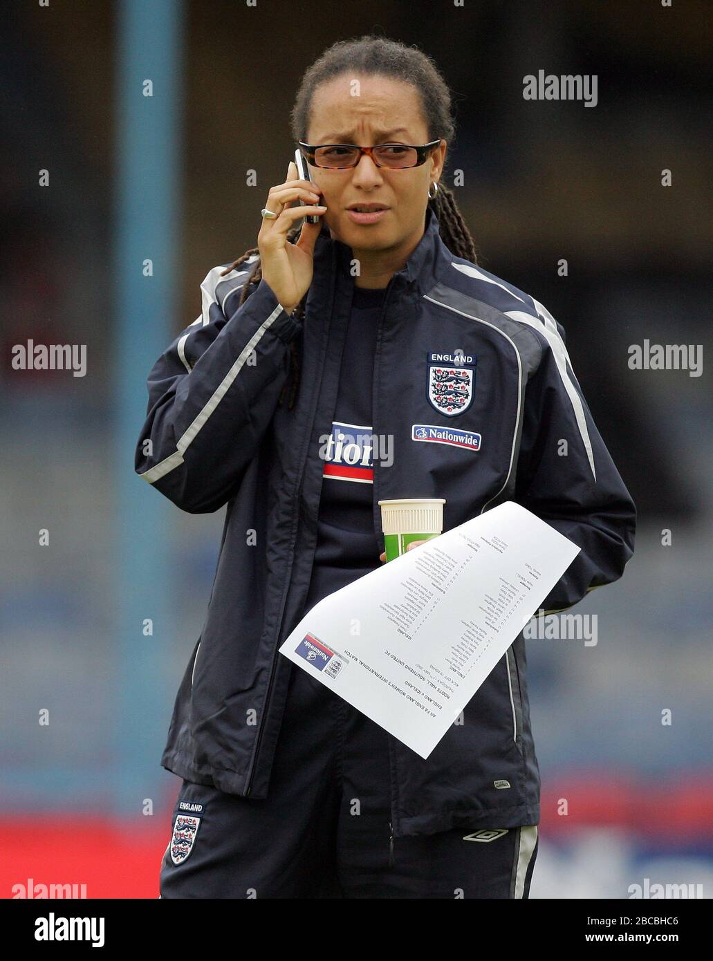 Women football england powell hi-res stock photography and images - Alamy