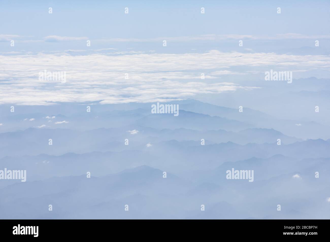 Outdoor layered peak hi-res stock photography and images - Alamy