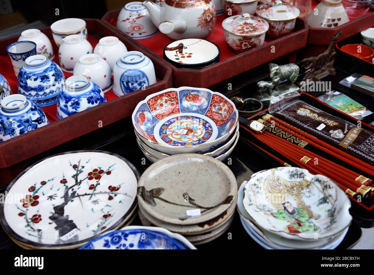 Ceramics japan hi-res stock photography and images - Alamy