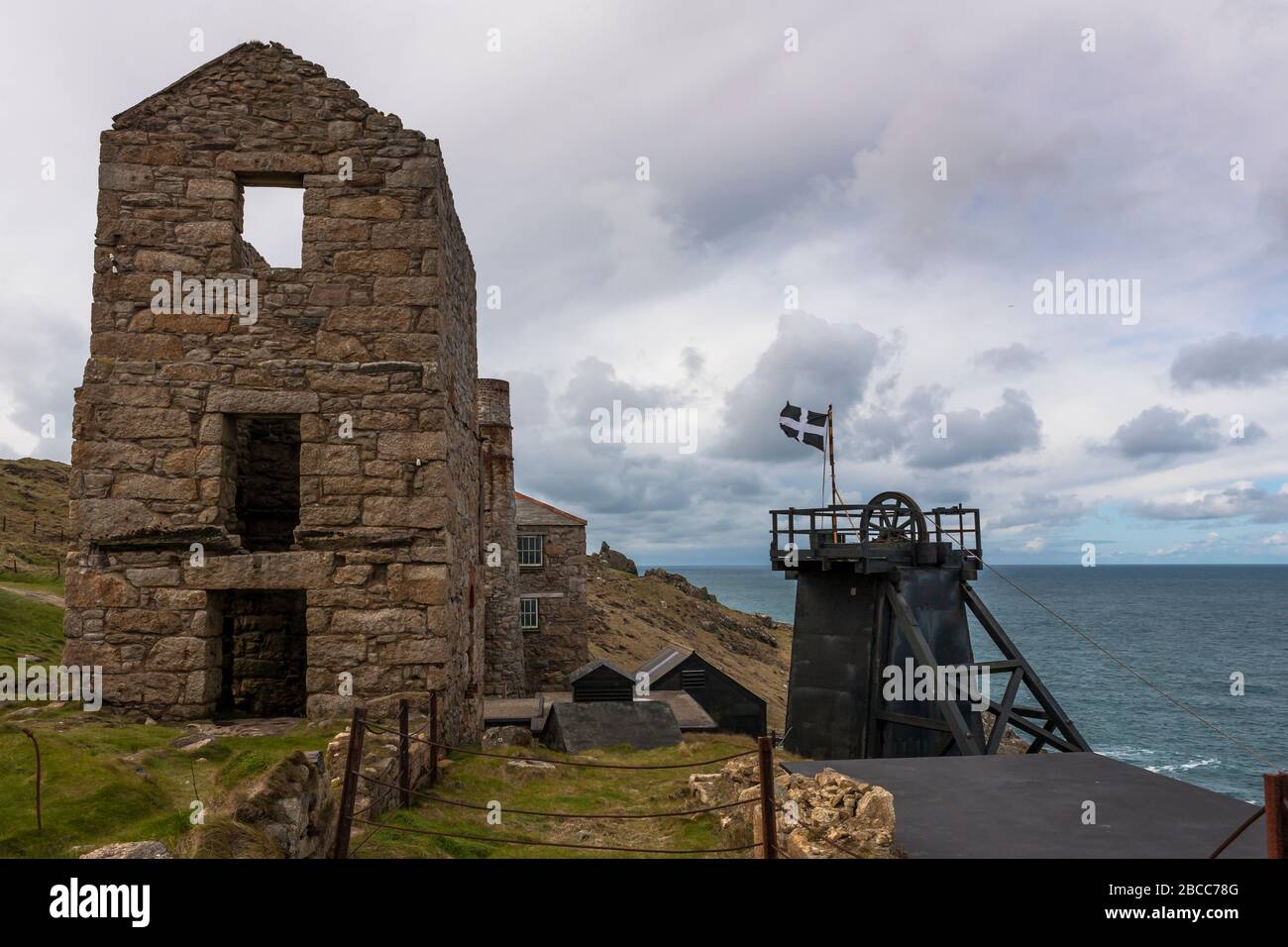 Ruins of the pump engine house and winding gear, Levant Mine, UNESCO ...
