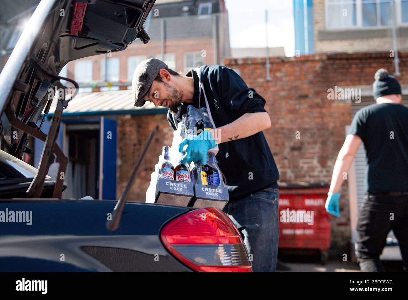 Drive thru beer collection station hi-res stock photography and images ...