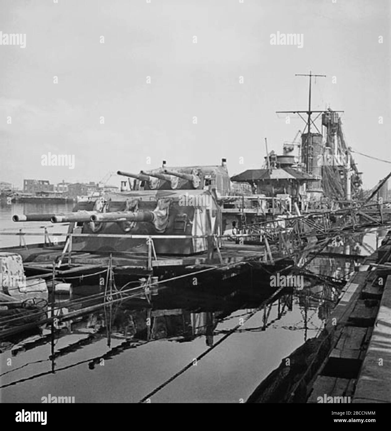 1945 source hi-res stock photography and images - Alamy