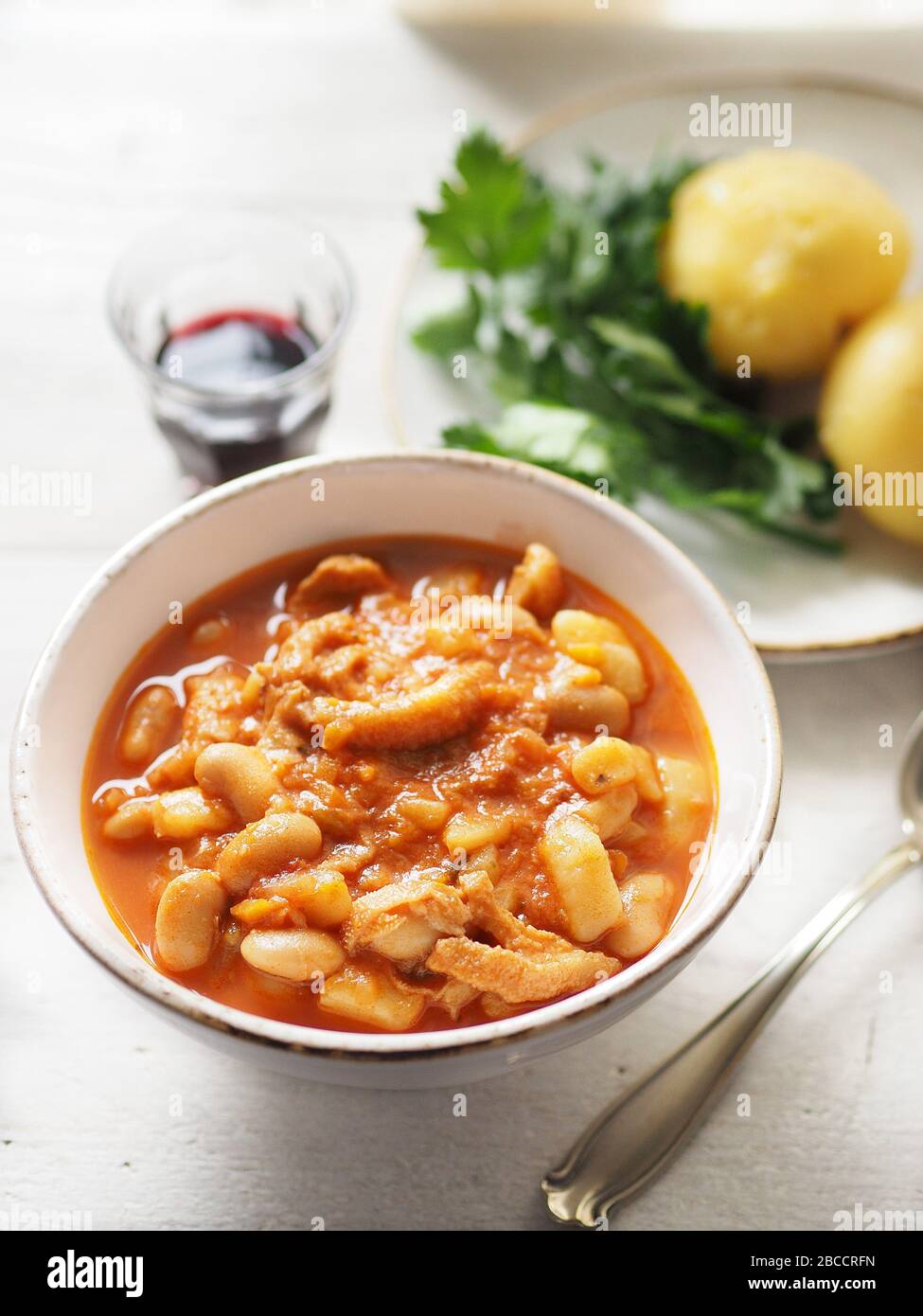 Tripe and onions hi-res stock photography and images - Alamy