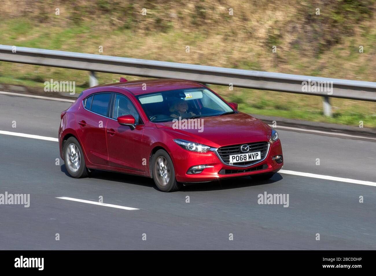 Mazda 3 se l nav hi-res stock photography and images - Alamy