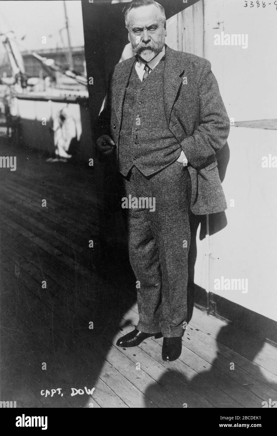 David dow hi-res stock photography and images - Alamy