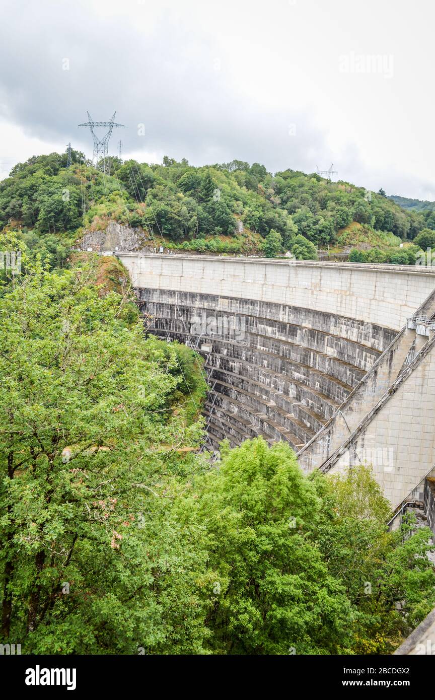 French built reservoir hi-res stock photography and images - Alamy