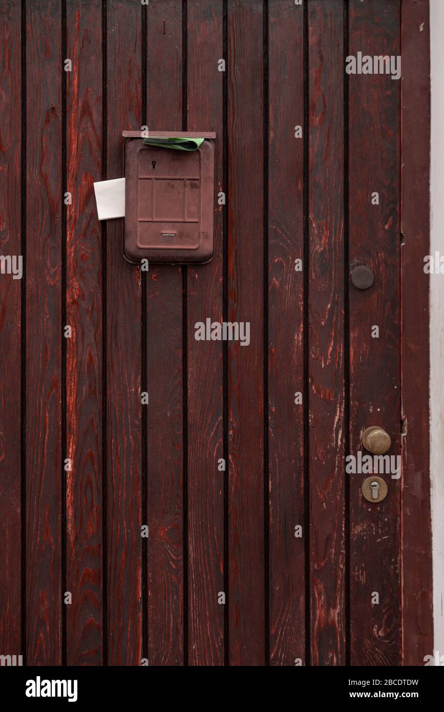 Inbox full hi-res stock photography and images - Alamy