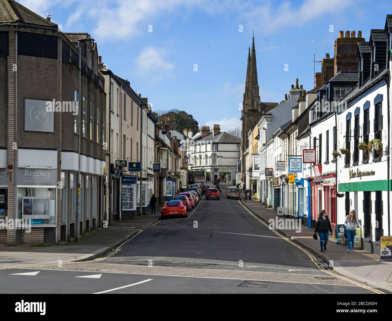 BIDEFORD, NORTH DEVON, ENGLAND, UK - MARCH 11 2020: General view of the ... BIDEFORD, NORTH DEVON, ENGLAND, UK - MARCH 11 2020: General view of the ...