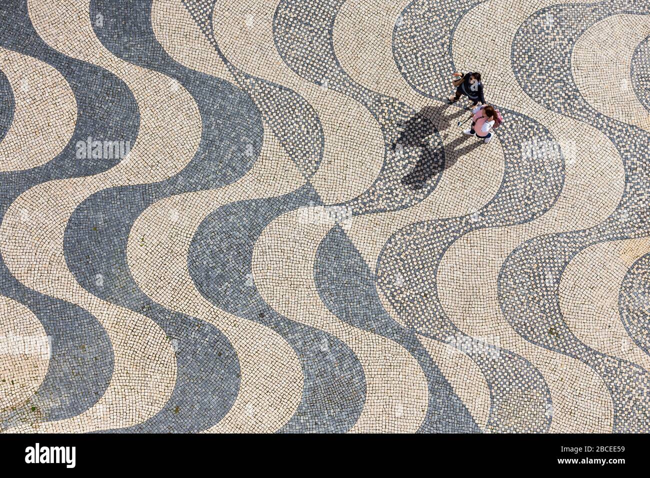 Lisbon wave paving hi-res stock photography and images - Alamy