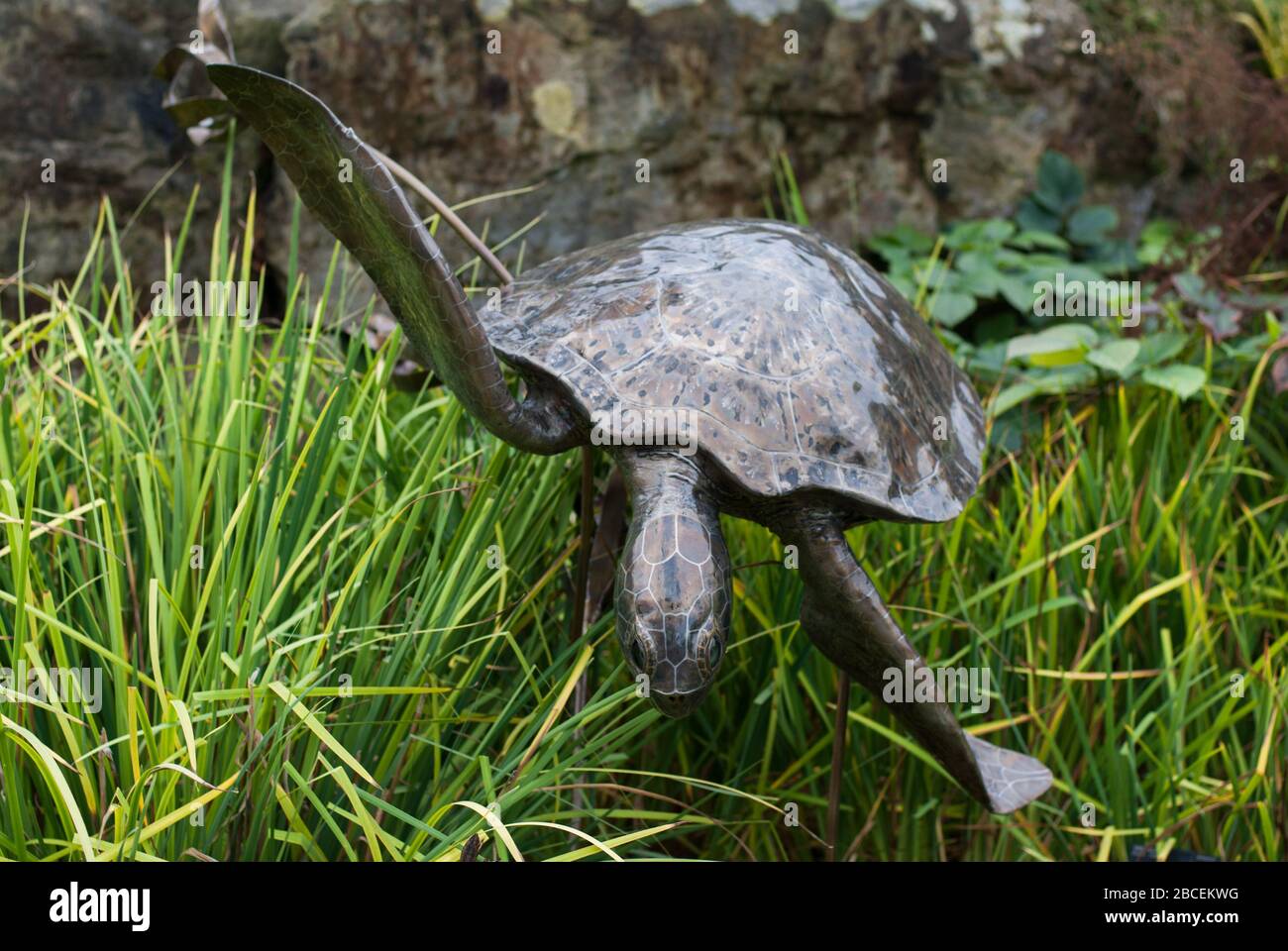 Turtles Swimming Through Kelp Stainless Steel Sculpture by Piers Mason ...