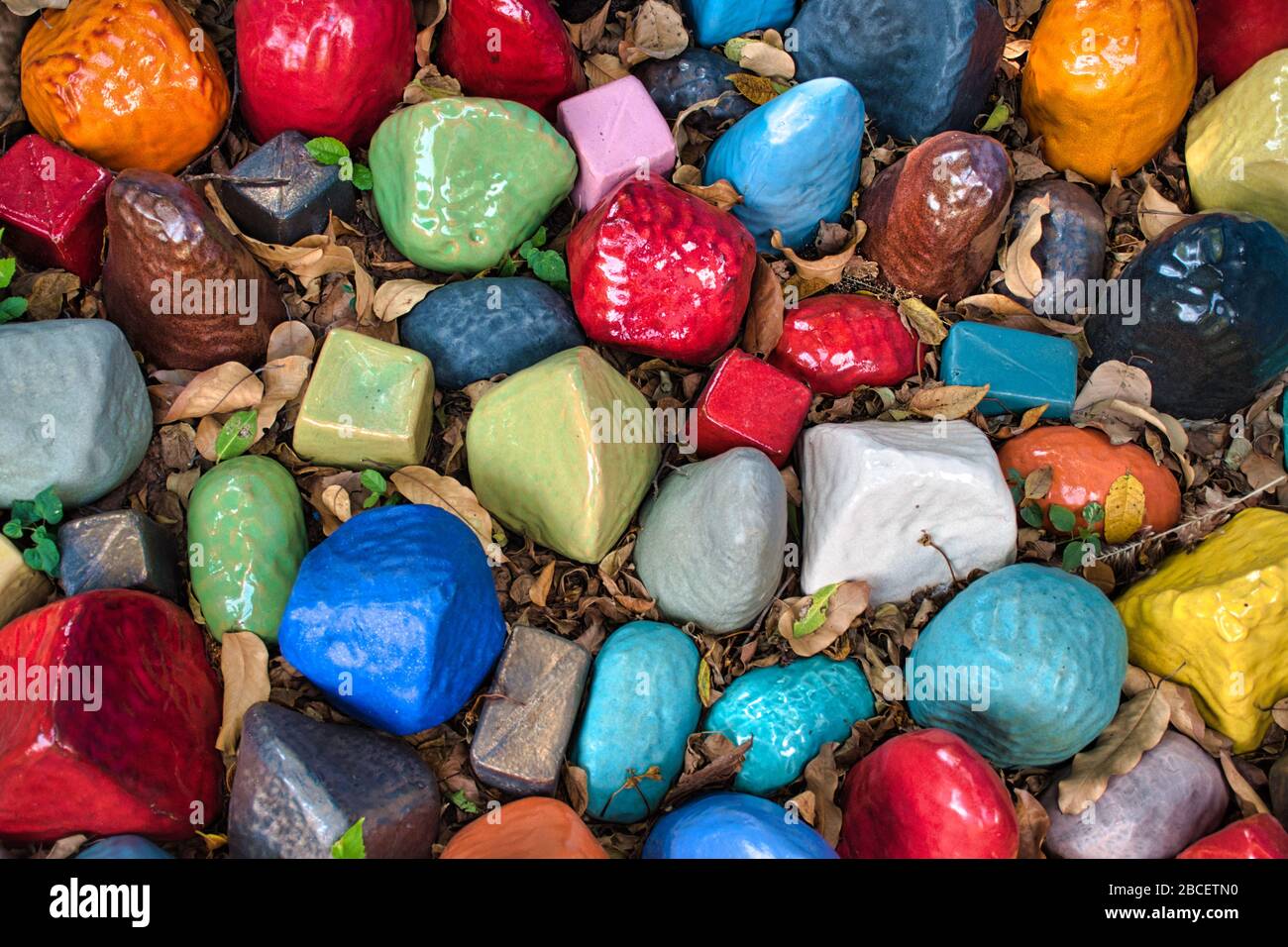 Amazing beautiful ceramic patterns, motifs rich in wonderful colors and ...