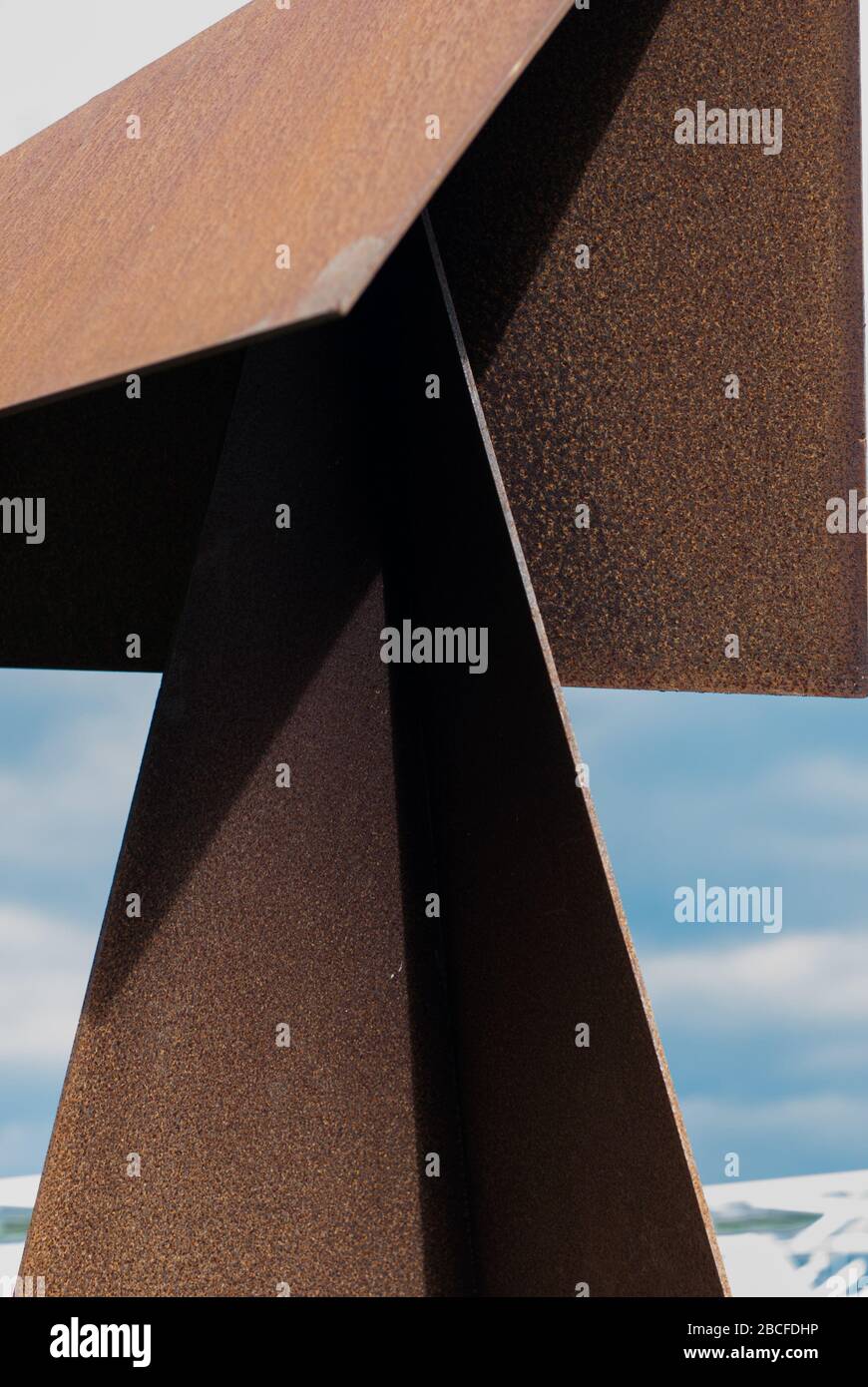 Druids Sculpture by Charlie Mallon Foundry Sculpt at Kew Sculpture ...