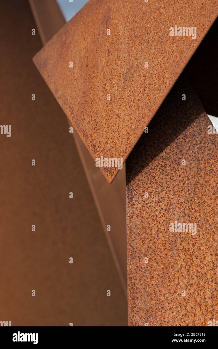 Druids Sculpture by Charlie Mallon Foundry Sculpt at Kew Sculpture ...