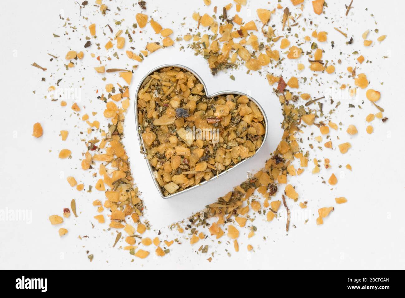 Garlic Herb in a Heart Shape Stock Photo - Alamy