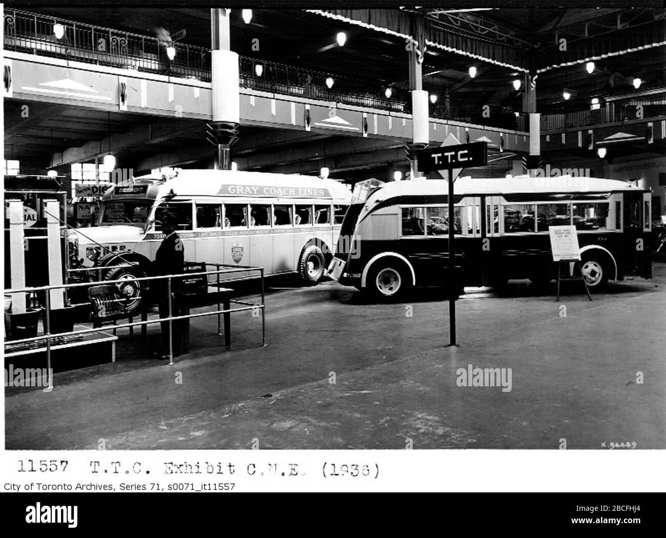 English vehicles Black and White Stock Photos & Images - Alamy