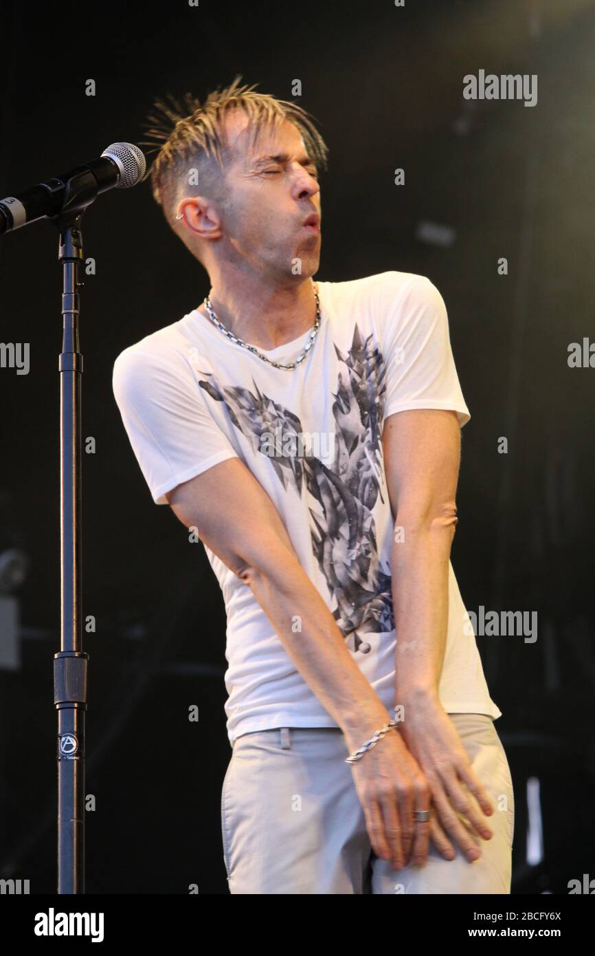 Kajagoogoo High Resolution Stock Photography and Images - Alamy