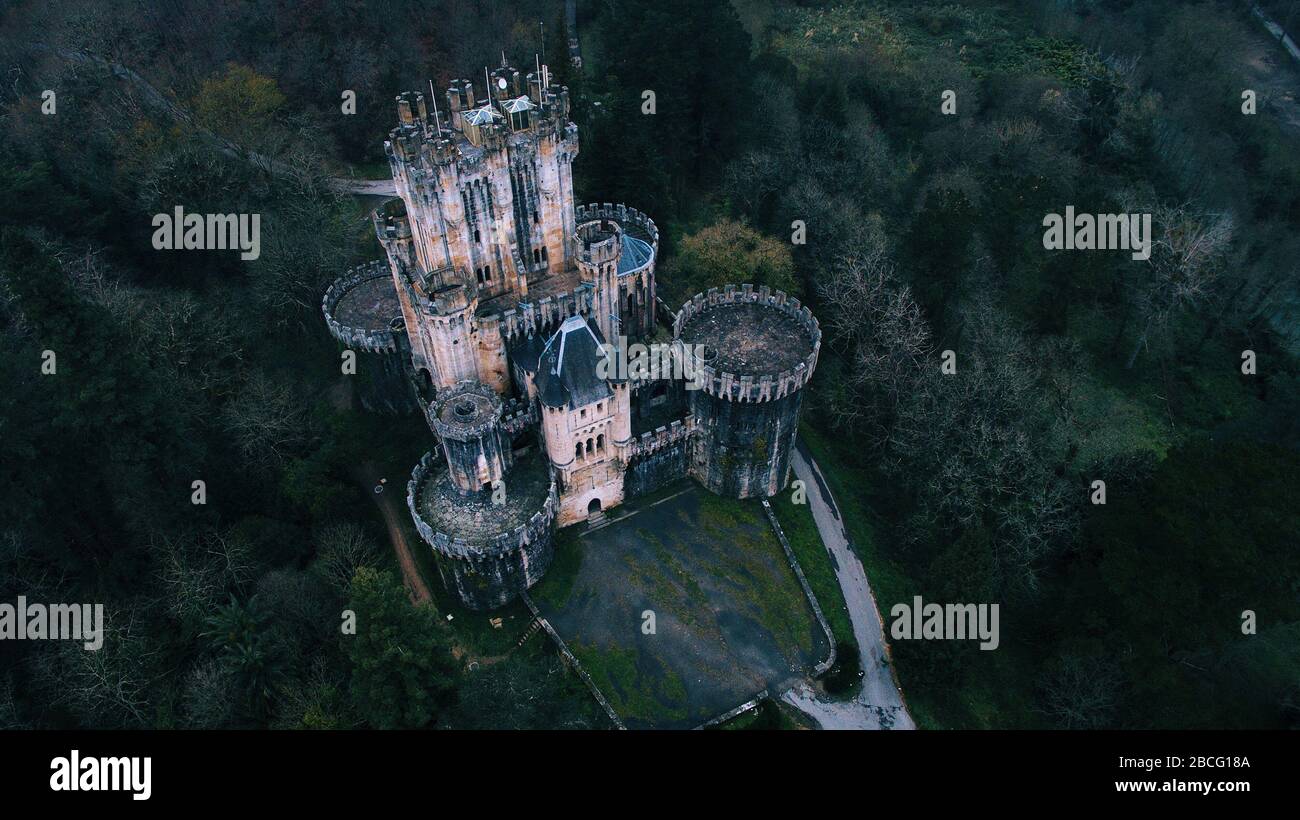 Butrón castle hi-res stock photography and images - Alamy