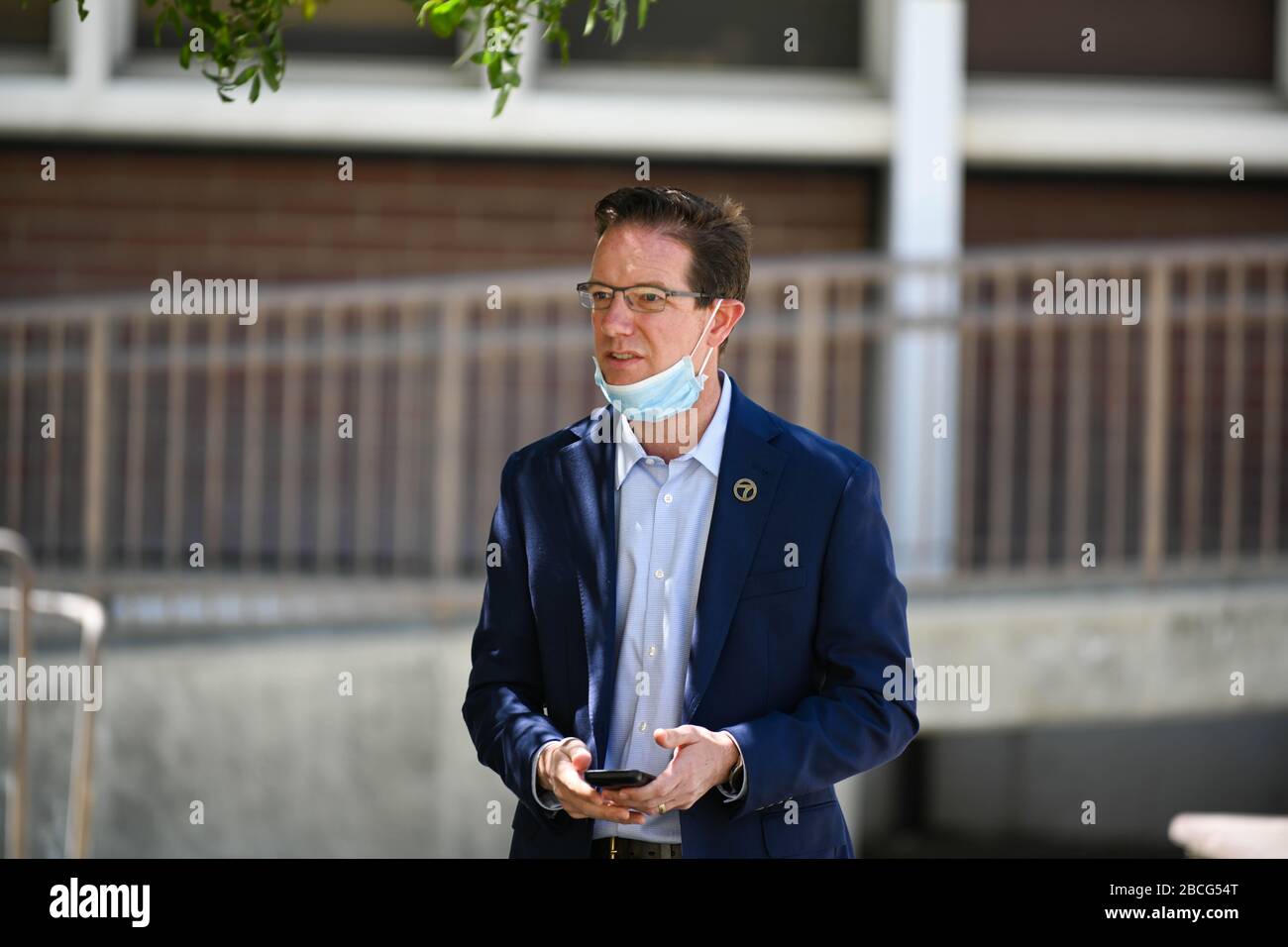 Riverside, California, USA. 3rd Apr 2020. ABC 7 reporter Rob McMillan ...