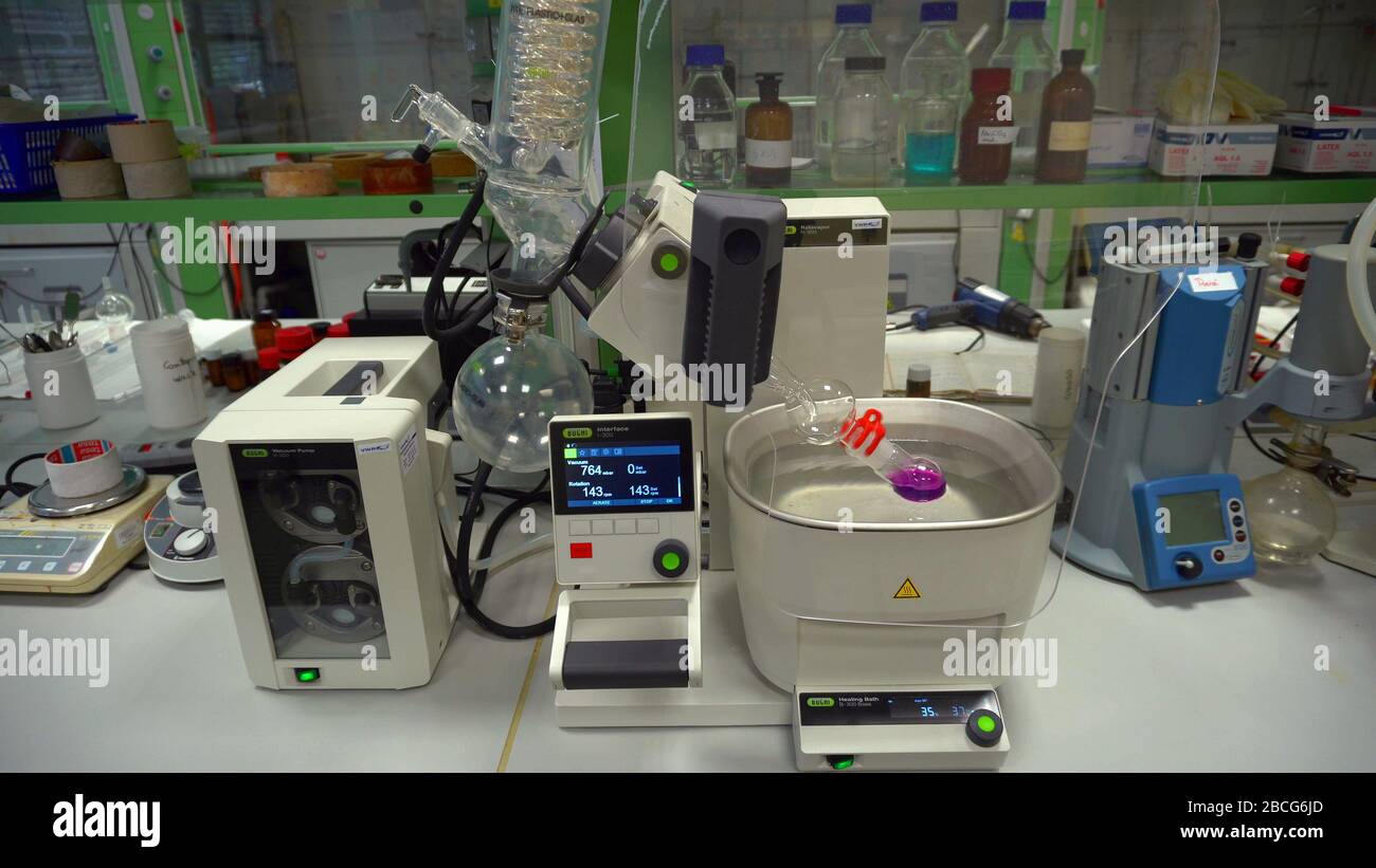 Scientific instrument and equipment rotating flasks, fast speed vessel ...