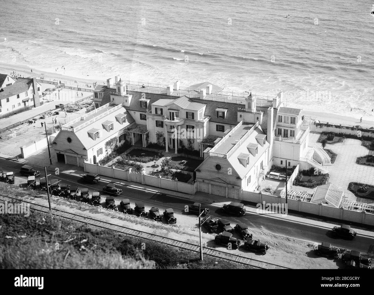High angle view of the Marion Davies Beach House from Palisades Park ...