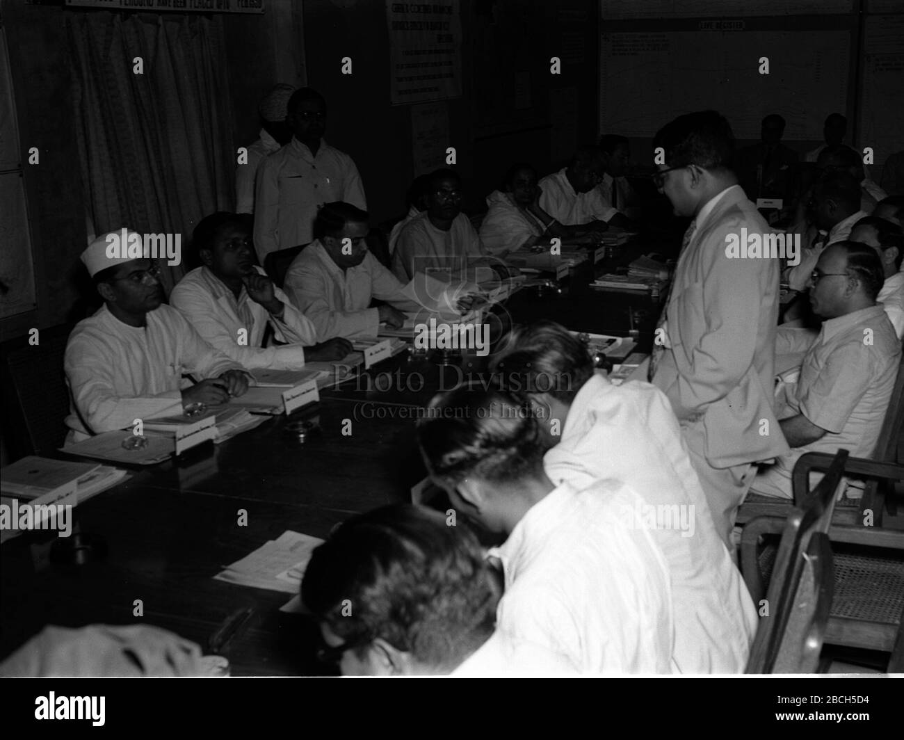 Delhi india 1950 hi-res stock photography and images - Alamy