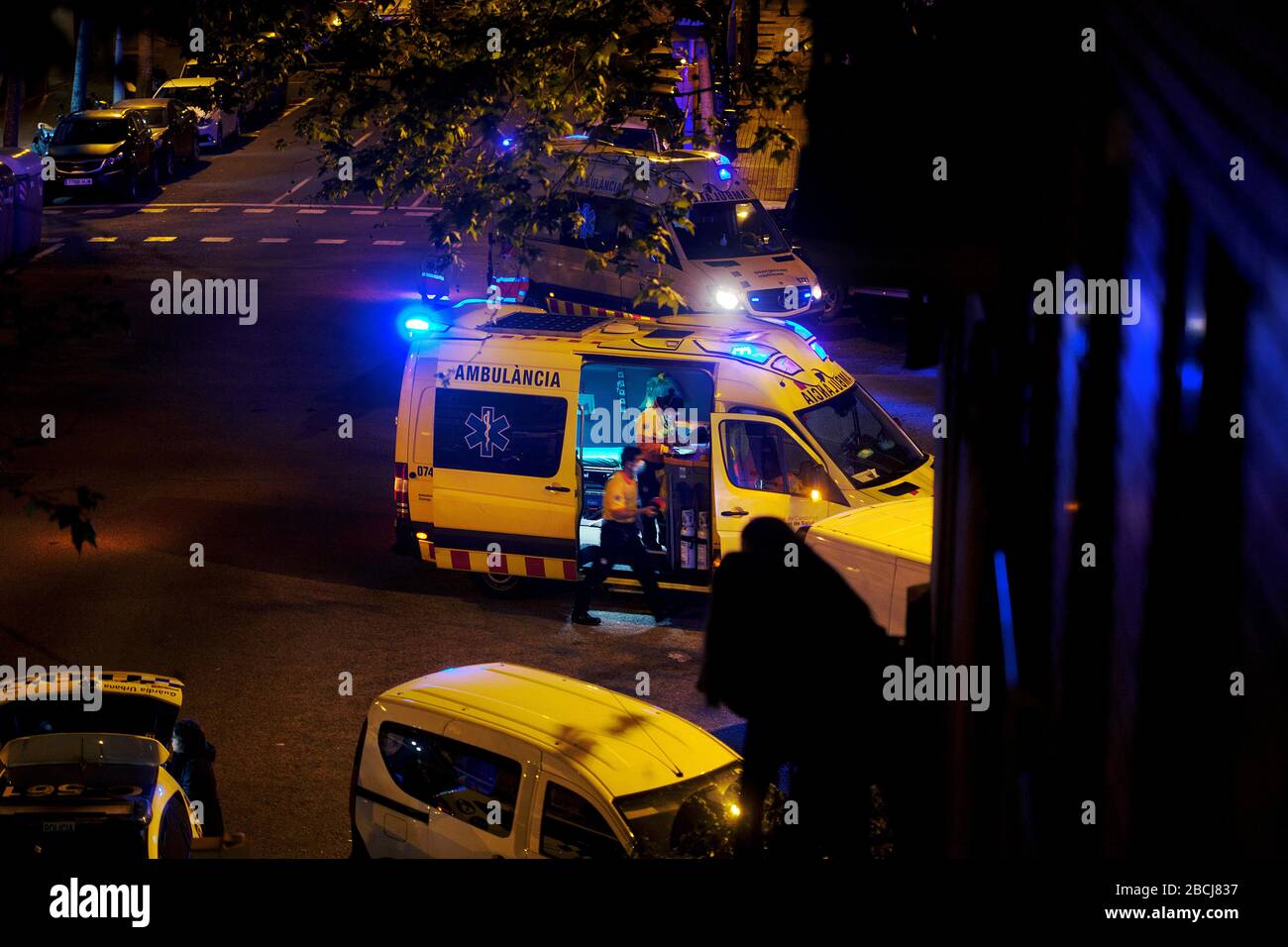 Emergency ambulance barcelona hi-res stock photography and images - Alamy