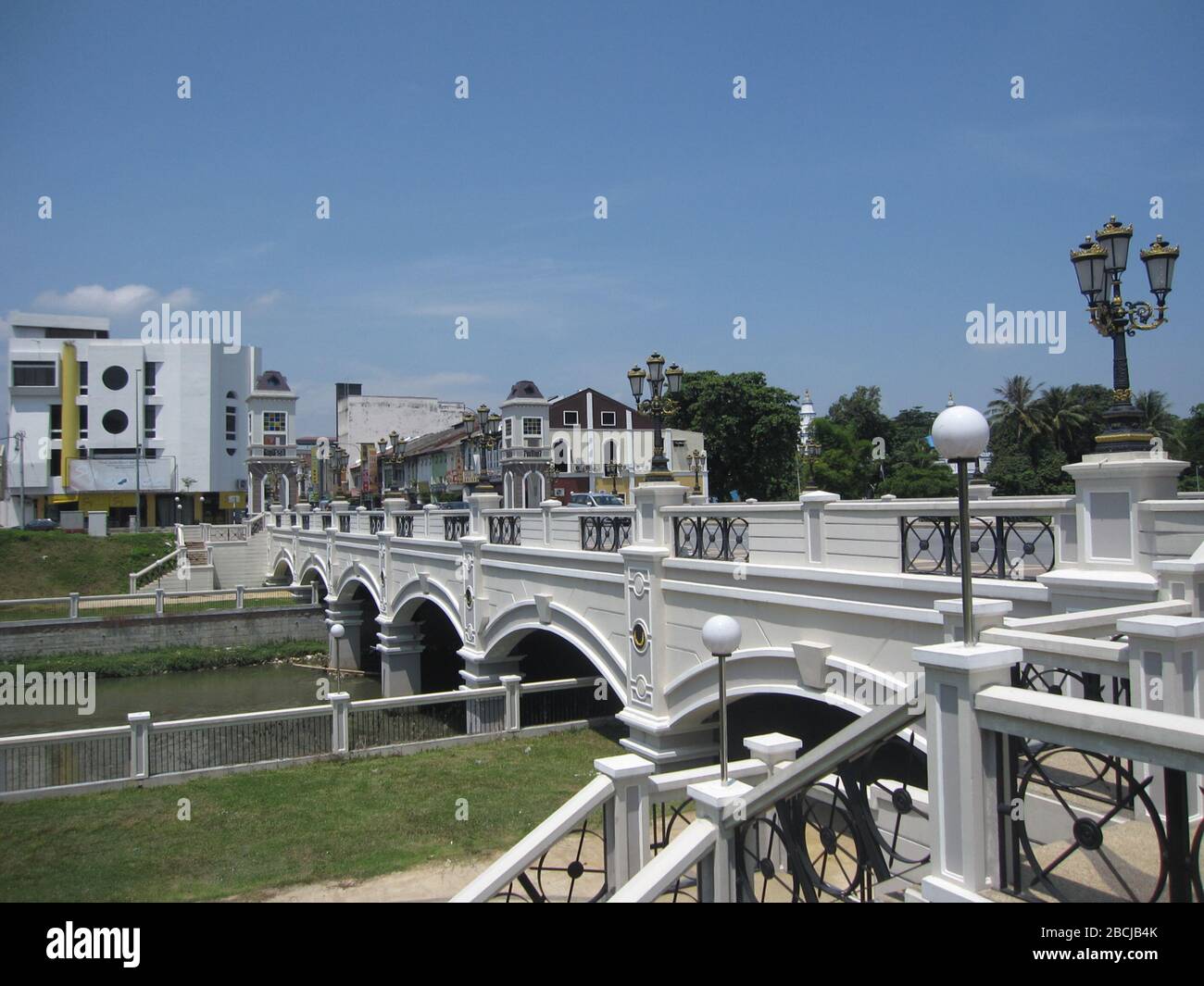 Bridge over kinta river hi-res stock photography and images - Alamy