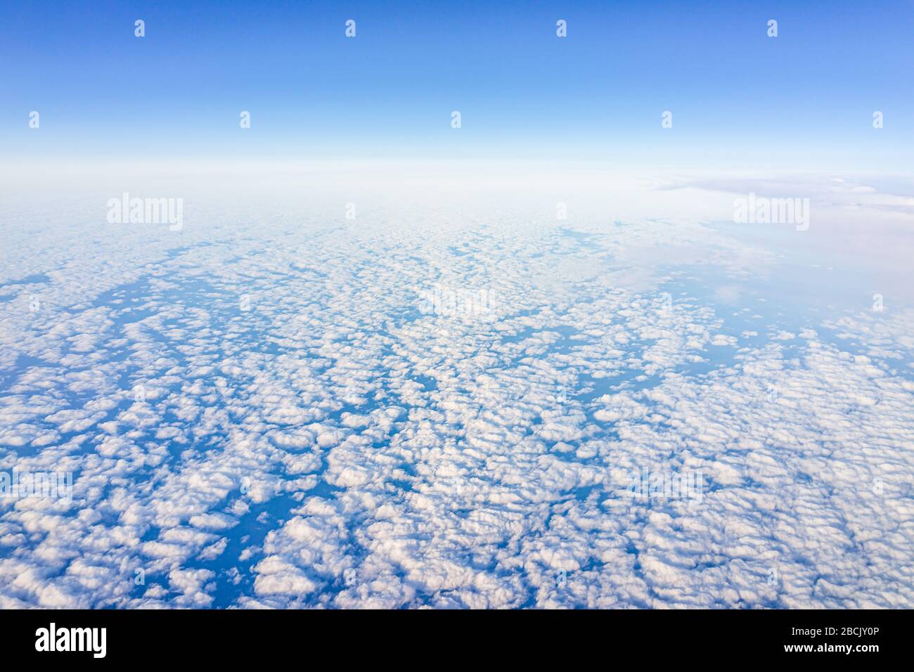 Airplane flying over sea aerial view hi-res stock photography and ...