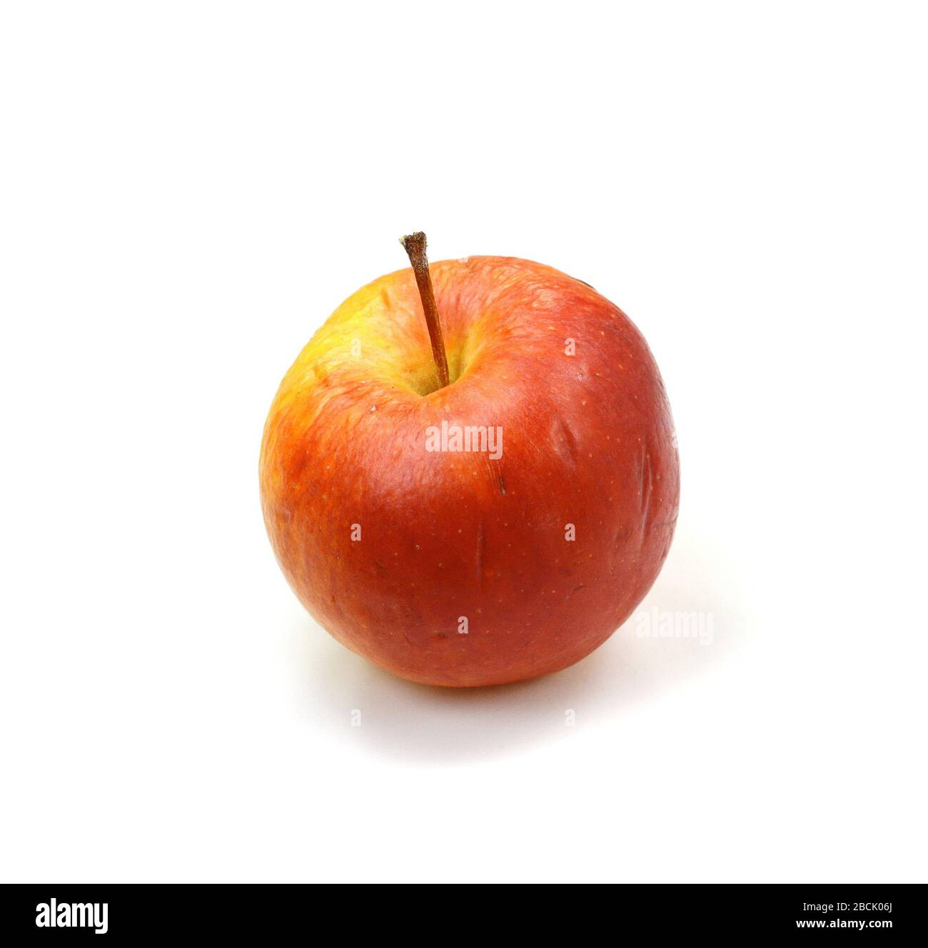 Beautiful natural apple isolated on white Stock Photo - Alamy