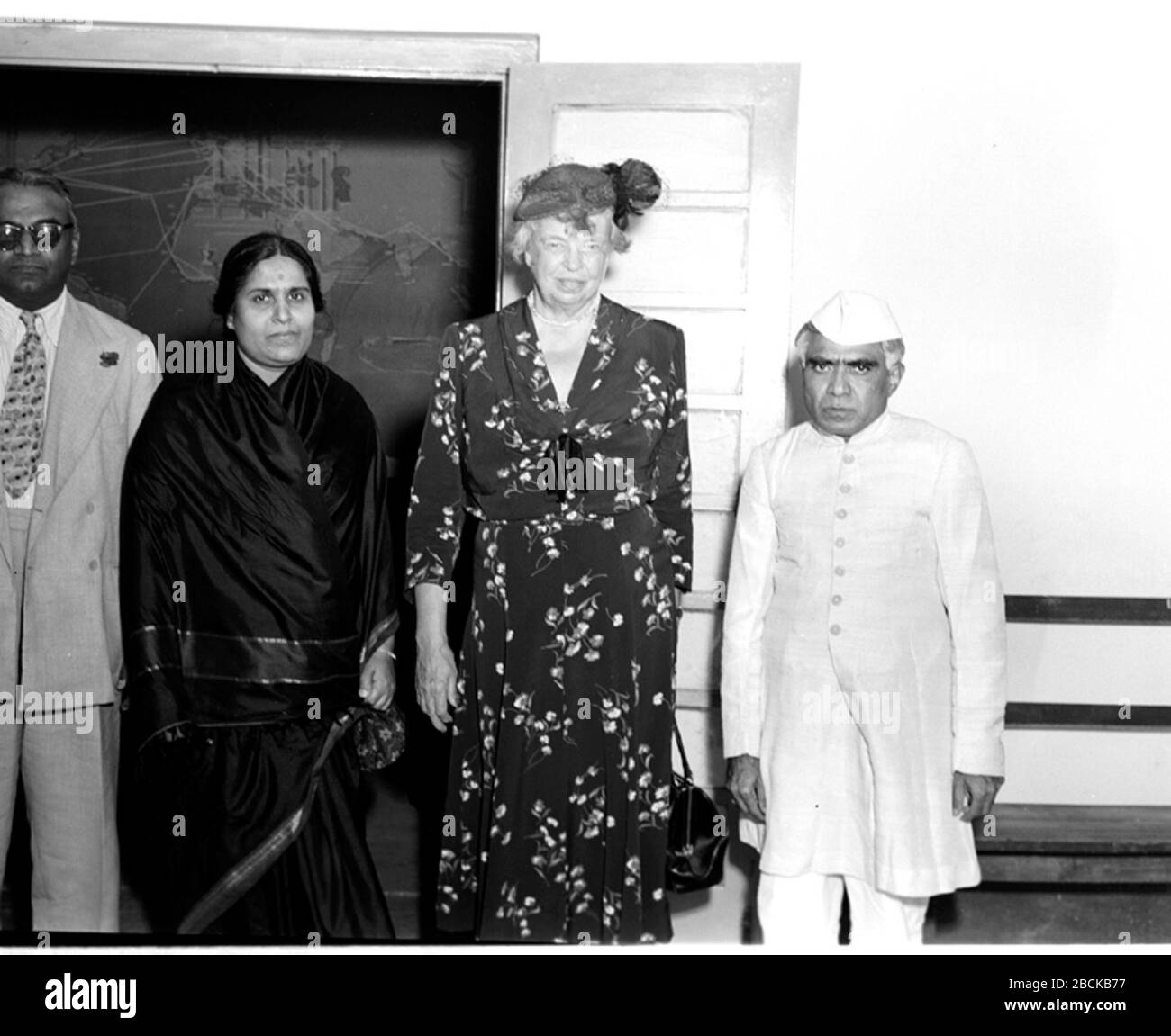 K 9 division hi-res stock photography and images - Alamy