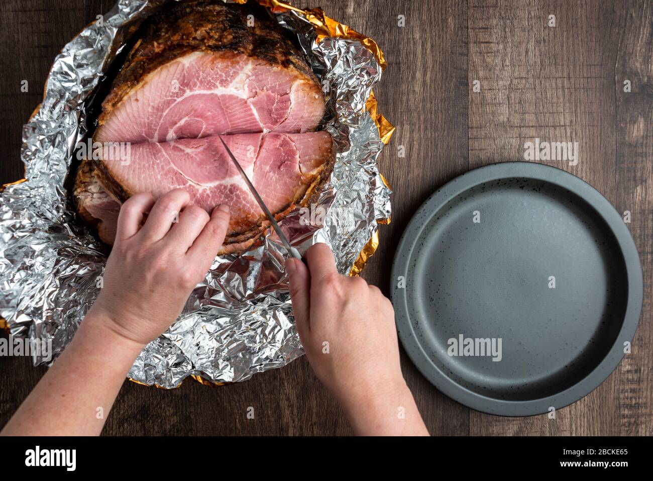 Glazed ham foil hi-res stock photography and images - Alamy